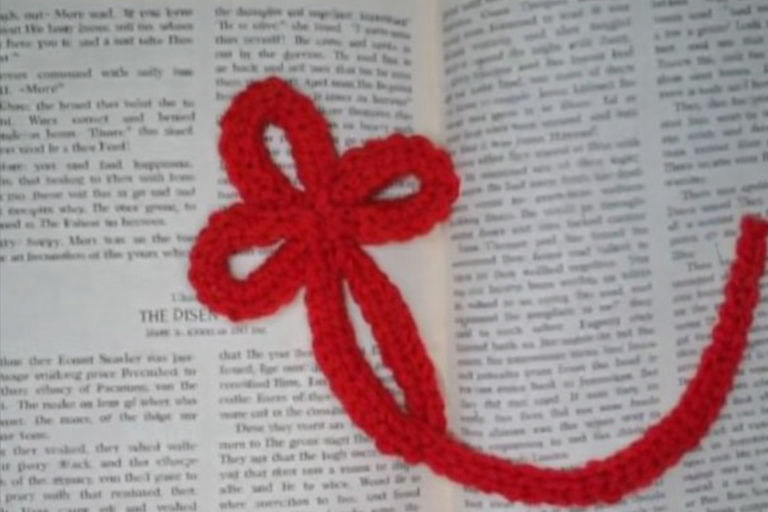 Simple Cross Bookmark - Creative.craftsforlove.com